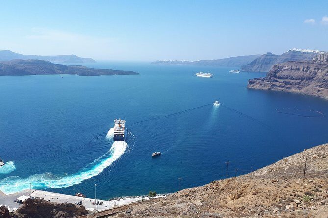 4 Hours Tailor Made Tour in Santorini - Who Will Love This Tour?