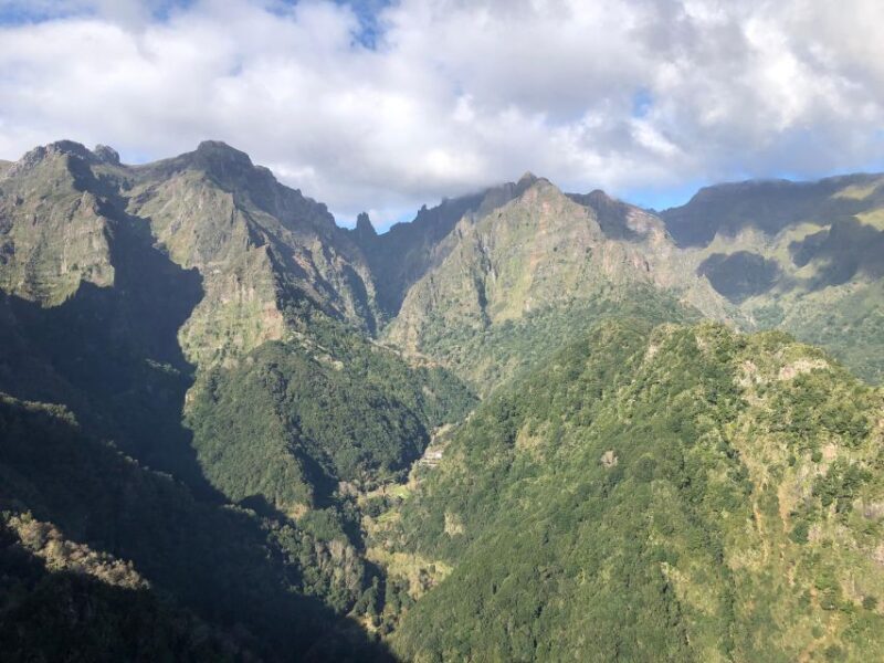 4 hours Unique Jeep Safari Tour to Pico do Arieiro, Madeira - An Honest Look at the Madeira Jeep Safari