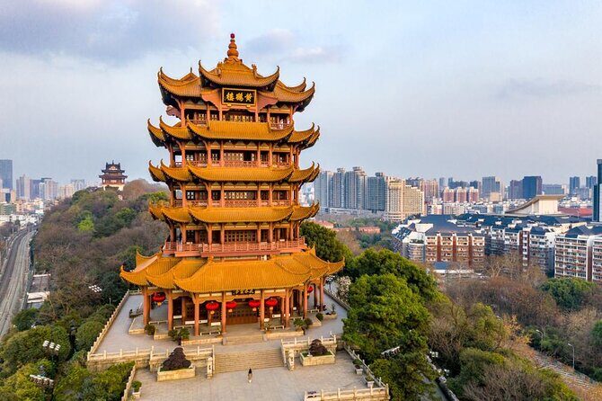 4 hours Walking tour to Wuhan Yellow crane tower and Donghu lake with boat trip - Introduction