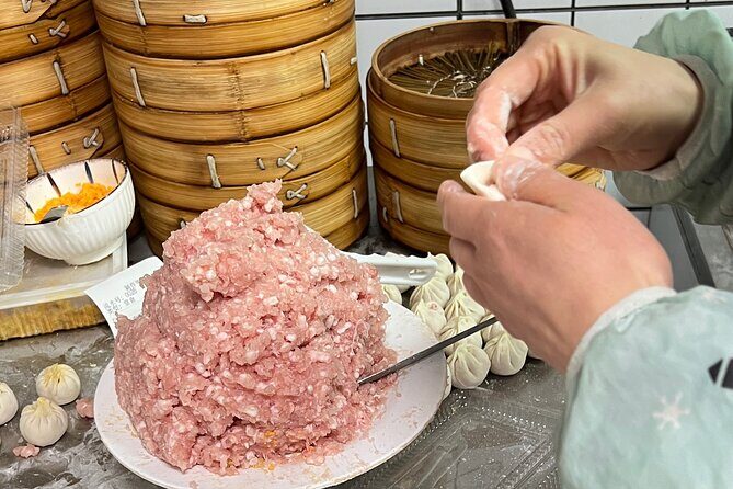 4-Hr Shanghai Layover Tour: Maglev, Wet Market, Food, Landmarks - FAQs