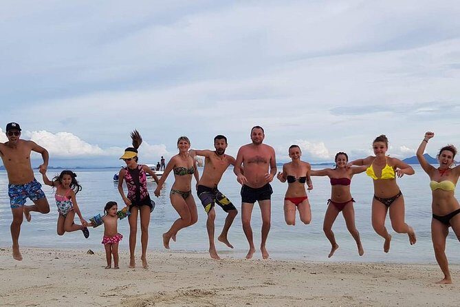 4 Islands Sunset + Plankton by Speedboat - Small Group of 12 - Who Would Love This Tour?