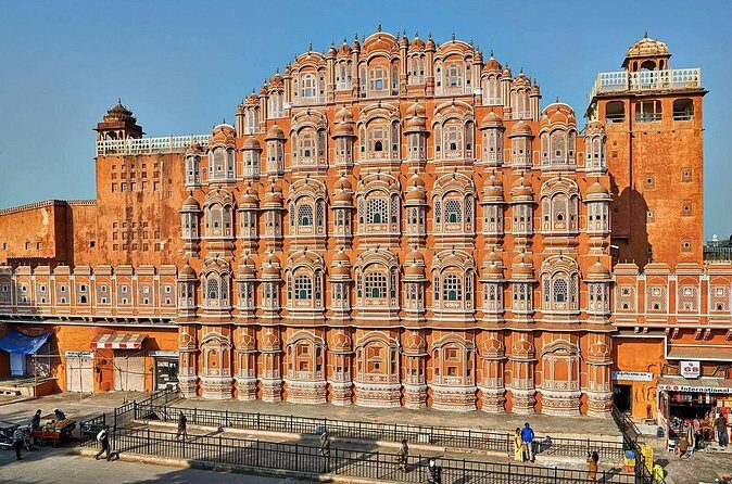 4 Nights 5 Days Golden Triangle Tours by Car - Day 4: Jaipur’s Palaces, Temples, and Bazaars