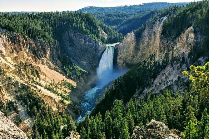 4 Person Full-Day PRIVATE Yellowstone Tour in a Raised Roof Van- Picnic Lunch - FAQ