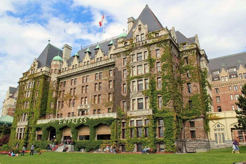 4 Unforgettable Hours in Victoria - Government House Gardens: Serenity in the City