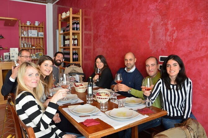 4 Wines & 2 Olive Oils Tasting in Chianti Winery with Tour - Key Points