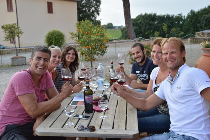 4 WINES TASTING in a Chianti Classico Farm (Visit/tour at the winery included) - Analyzing the Experience’s Value