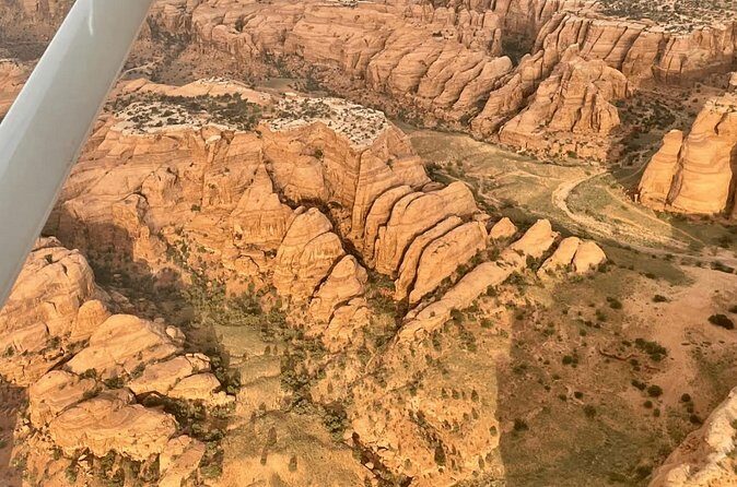 45-minute Family Special Tour of Moab Backcountry by Plane - Who Should Consider This Tour?