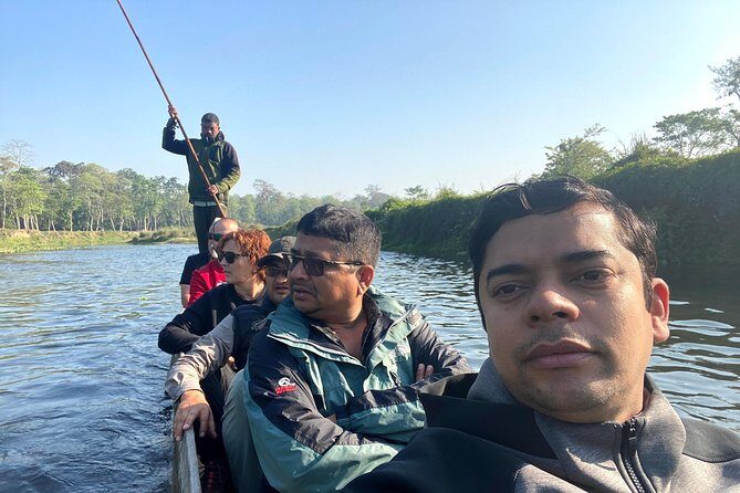 45 Minutes Canoeing at Rapti River in Chitwan National Park - Analyzing the Value for Money