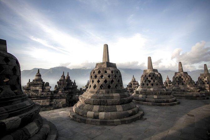 4Days - Yogyakarta Java Overland (Borobudur-Prambanan-Tumpaksewu-Bromo-Ijen) - Key Points