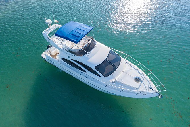 4H 42' Azimut Yacht All-Inclusive from Tulum & Playa del Carmen. - An In-Depth Look at the Yacht Experience