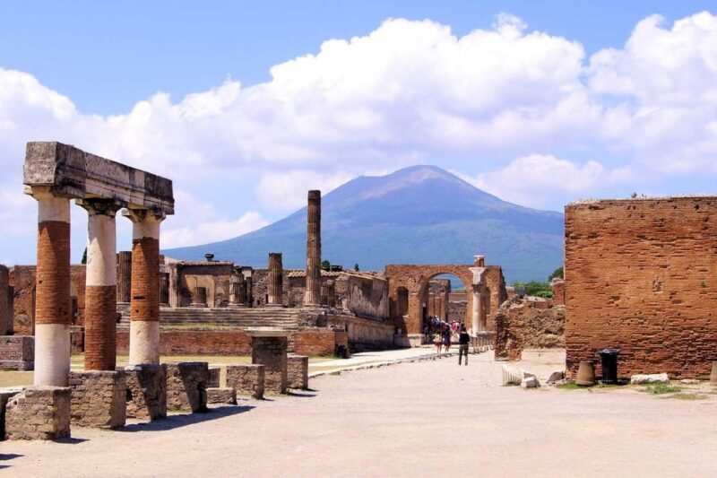 4H Pompeii Private Tour with Villa Dei Misteri included - The Value of a Private Tour