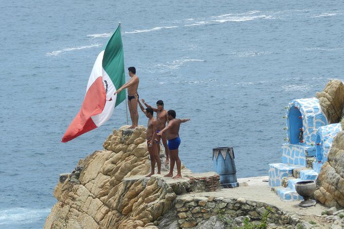 4hr Fun Guide Tour For Cruisers or Hotels Guests with Divers Show - What to Expect from the 4-Hour Acapulco Tour