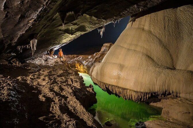 4km Paradise Cave Tour from Dong Hoi - Discovering the 4km Paradise Cave Tour from Dong Hoi