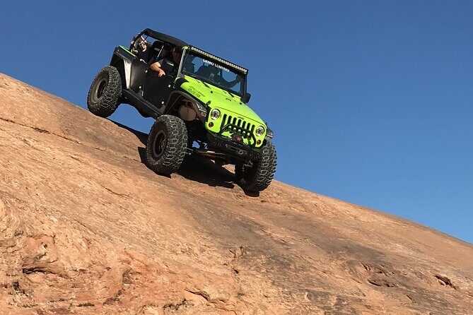 4x4 Hell's Revenge Jeep Tour - Practical Considerations