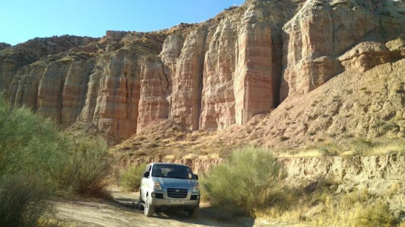 4x4 Los Coloraos Día completo Desert Tour Gorafe - Key Points