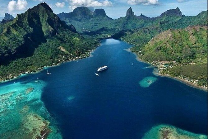 4x4 Moorea Safari Tours : With Hotel transfers - Why Choose the 4x4 Moorea Safari?