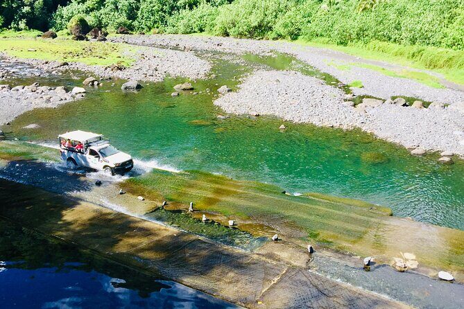 4x4 Safari HEREAKIMANU Tour in the Heart of Tahiti - An In-Depth Look at the Tahiti 4x4 Safari