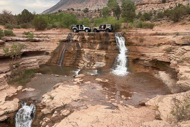 4x4 Toquerville Falls Tour - 4x4 Toquerville Falls Tour: A Scenic Utah Adventure