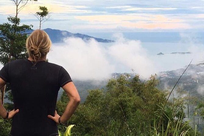 4X4 Tour around the Island - The First Stop: Khao Hua Jook Pagoda