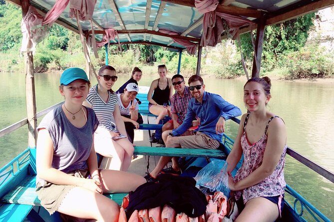 5-Day Best North Vietnam Tour: Ba Be Lake - Ban Gioc Waterfall - Ha Giang Loop - Transportation & Practicalities