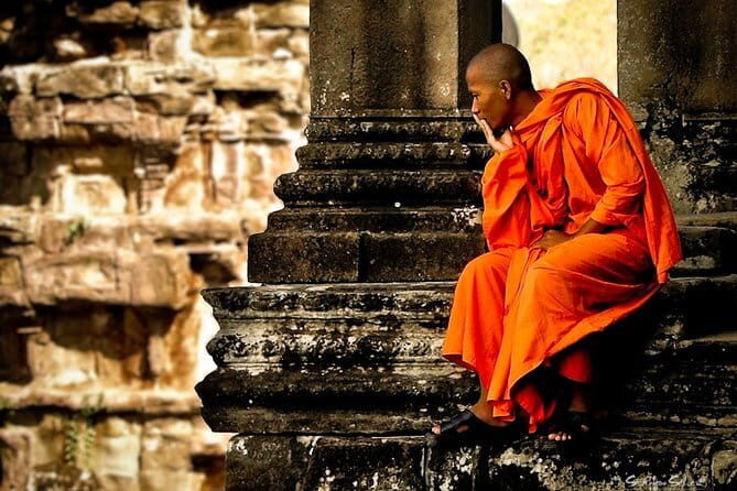 5-day Siem Reap deep into Angkor temples & Floating village - An In-Depth Look at the 5-Day Siem Reap Temples & Floating Village Tour