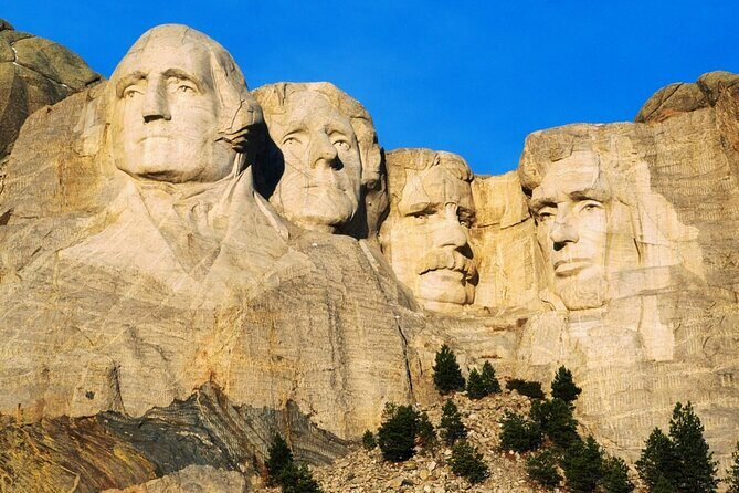 5-Day Yellowstone and Mount Rushmore Tour from Salt Lake City - The Travel Experience: Comfort, Guides, and Logistics