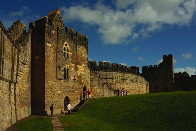 5-Day York, Lake District & Hadrian's Wall Tour from Edinburgh - An In-Depth Look at the Tour Experience