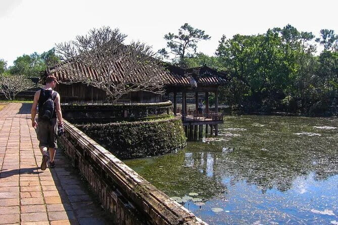 5 days Center Vietnam Package Tour with Danang Hue and Hoian - An In-Depth Look at the 5-Day Tour Experience