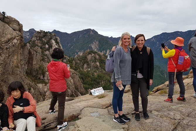 5 Days Tour for Korea's past and present(Mt.Seoraksan, Andong, Gyeongju, Busan) - The Sum Up