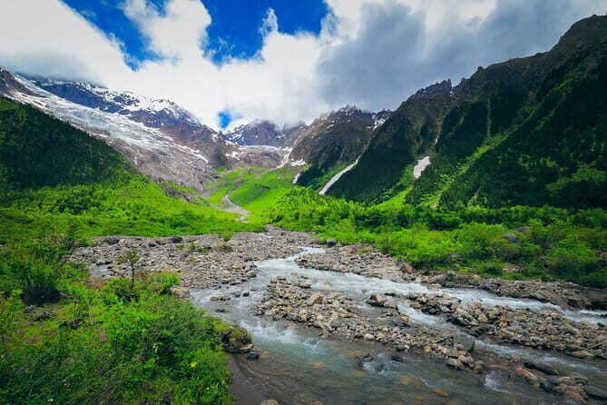 5 Days Yubeng Hiking Tour - Discovering the 5 Days Yubeng Hiking Tour: An Authentic Journey in Shangri-La, China