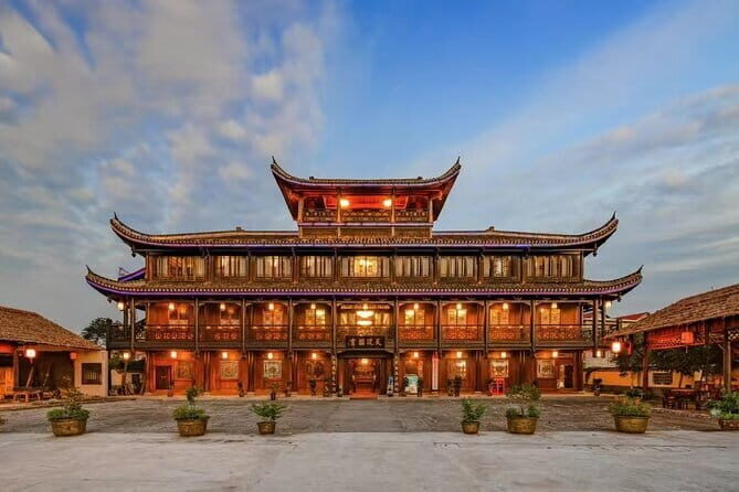 5 Days Zhangjiajie & Fenghuang Town (1 Night at Classical manor - The Arrival and First Impressions in Zhangjiajie