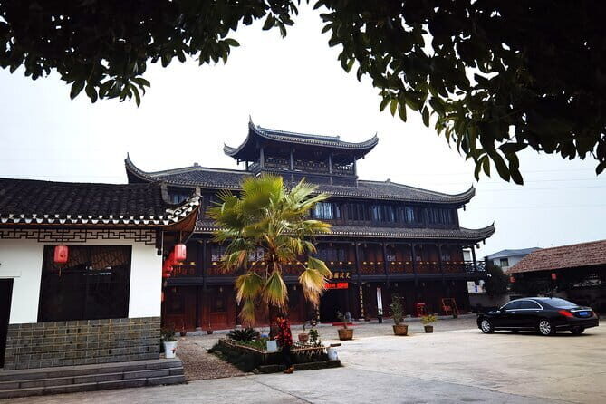 5 Days Zhangjiajie & Fenghuang Town (1 Night at Classical manor - FAQ