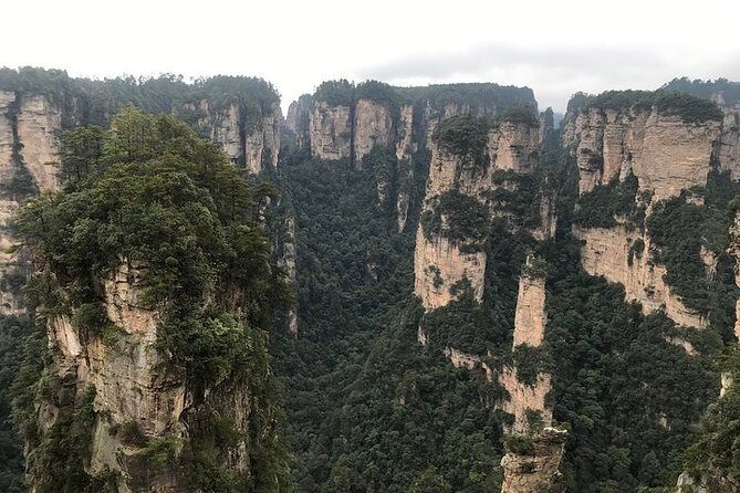 5 Days Zhangjiajie Forest Park & Eagle Nest Village Hiking Tour(5-star Hotel) - A Practical Guide to the 5-Day Zhangjiajie Hiking Tour