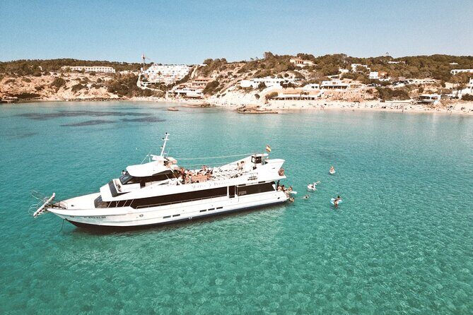 5 Hour Adults Ibiza Boat Trip + lunch, 6 drinks, SUP Boards & DJ - An Overview of the Experience