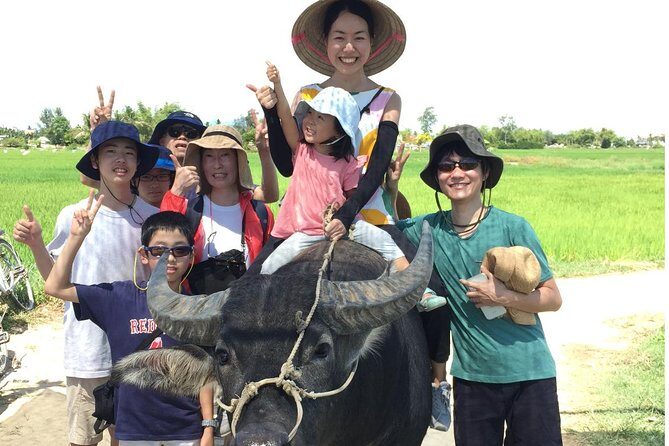 5-Hour Discovery Countryside by Cycling, Buffalo and Basket Boat - Who Will Love This Tour?