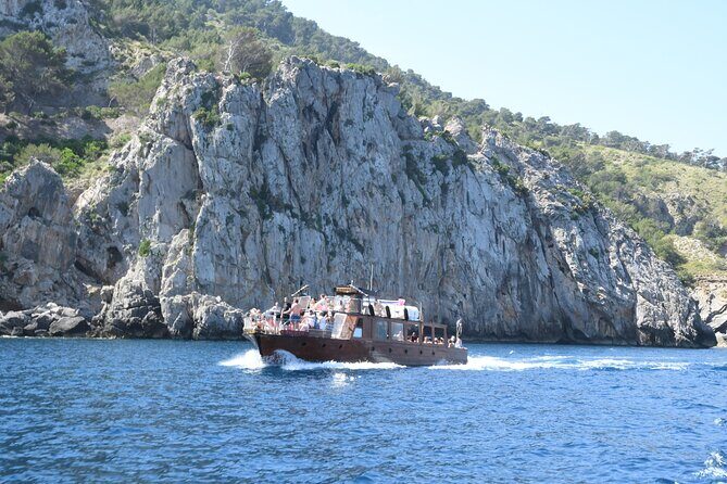 5-Hour Guided Robinson Boat Day Tour in Northern Mallorca - What Sets This Tour Apart