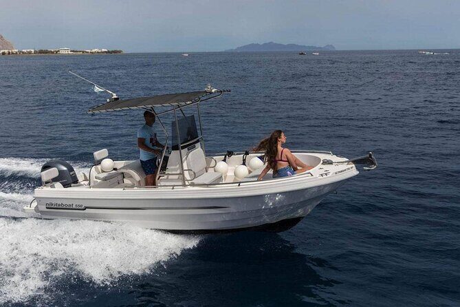 5 Hours Boat Rental in Santorini - Exploring Santorini by Boat: A Practical Review of the 5-Hour Watercraft Rental