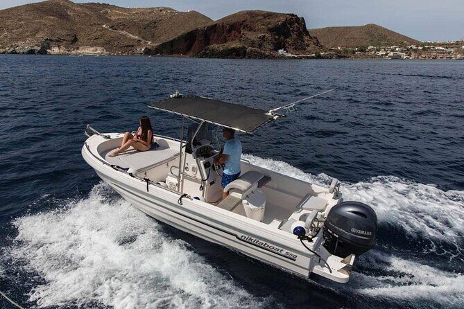 5 Hours Boat Rental in Santorini - Key Points
