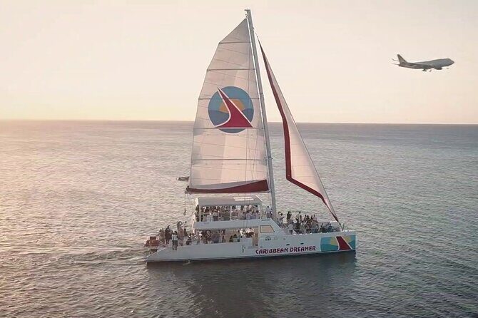 5 Hours Montego Bay Sunset Catamaran - Key Points