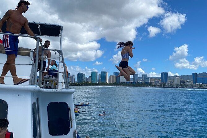 5 in 1 Deluxe Cruise: Turtle Snorkeling, Activities and Pick-Up - The Real Traveler Perspective