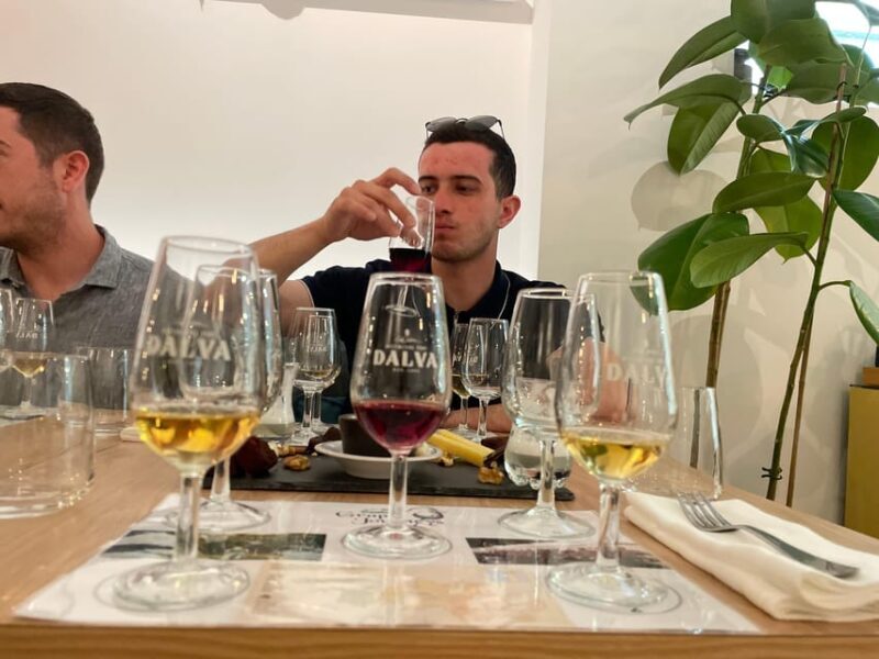 5 pairings ports wines with a Sommelier - Who Would Love This Experience?