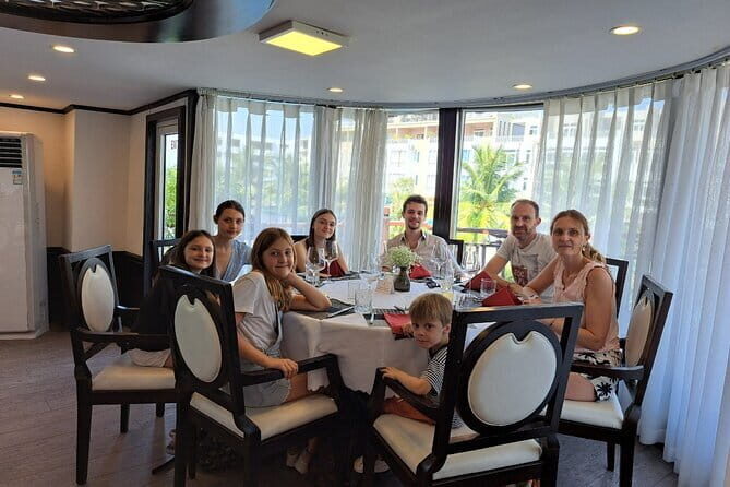 5 Star Amanda Cruise - Luxury Overnight Cruise Halong Bay (2D1N) - Who Will Love This Tour?