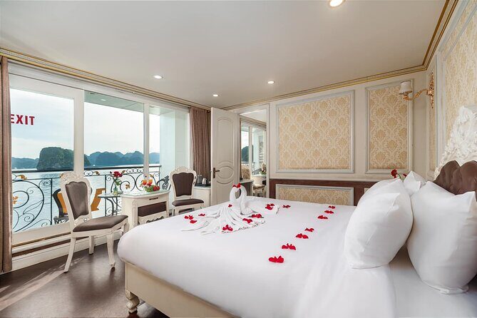 5 Star Cruise Halong Bay 2D1N Luxury Tour from Hanoi - Key Points