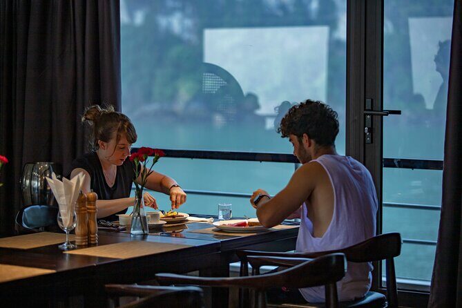 5-Star Ha Long & Lan Ha Bay Cruise Tour 2D1N with Private Balcony - What’s Included and What to Consider