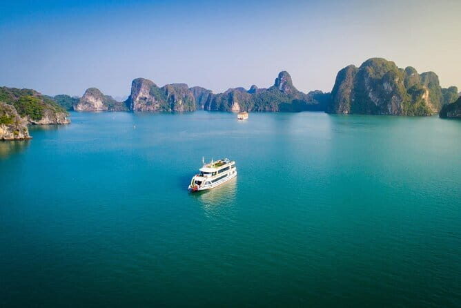 5 Star Halong Cruise - 6 Hours Cruising - Buffet Lunch - Sunset Party with Wine - Who Should Consider This Tour?