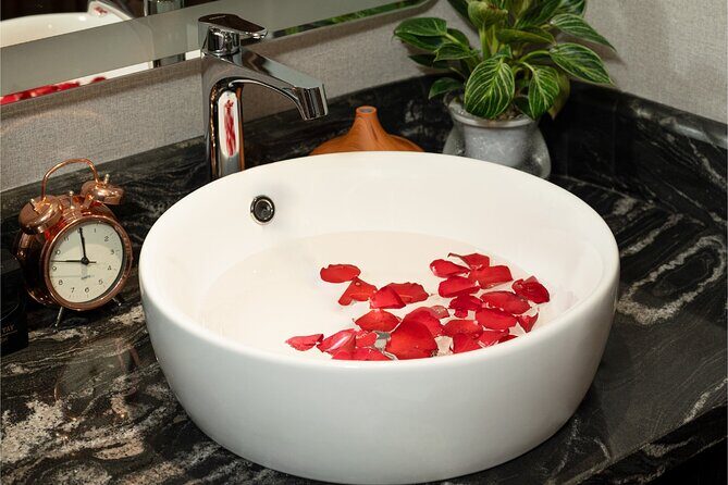 5-Star Paradise Cruise Ha Long Bay & Lan Ha Bay 2D1N Tour - An In-Depth Look at the 2-Day Itinerary