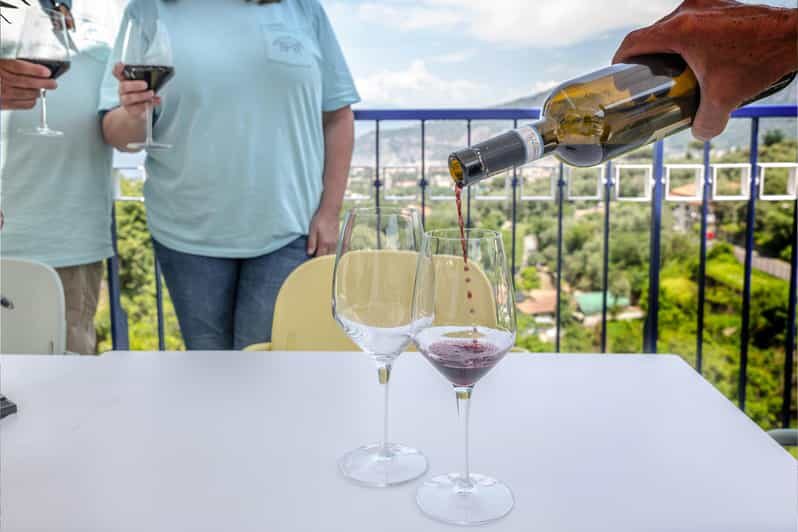 5 Wine Tastings with Typical Products in Sorrento Coast - Key Points