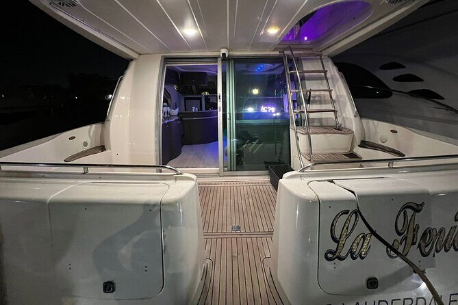 50ft 1 Hour FREE | Miami Yacht Rental | 2 to 6 Hours | 13 People - FAQs