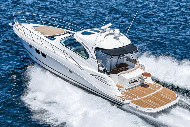 50ft 1 Hour FREE Miami Yacht Rental 3 to 6 Hours 13 People - Introduction