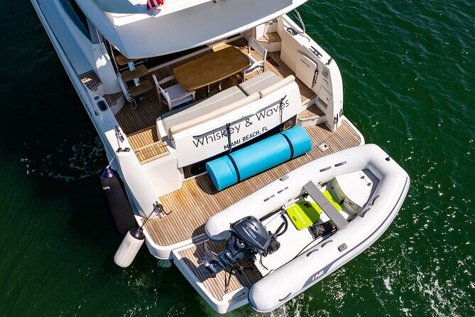 52-feet All Inclusive Flybridge Yacht Rental in Miami - FAQ